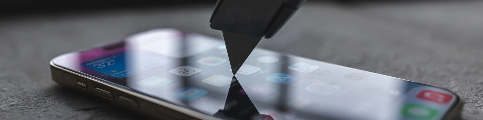 Screen & Camera Lens Protection | Snakehive